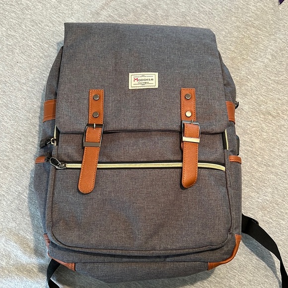 Modoker | Bags | Nwot Modoker Vintage Laptop Backpack With Usb Charging ...